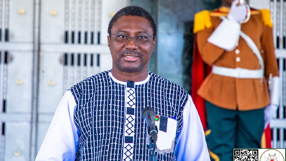 Enseignement de base : Le message du ministre Jacques Sosthène Dingara ...