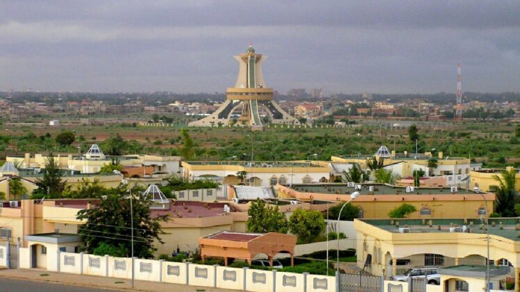 Burkina : La journée du 31 octobre 2025 déclarée chômée et payée ...