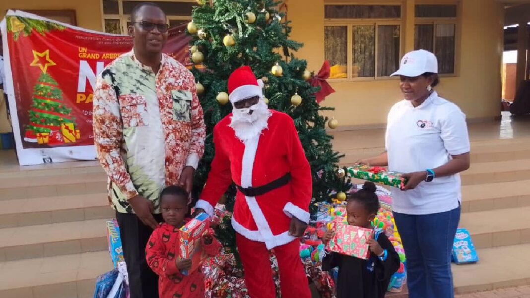 Noël : L'Association Cœur de femmes offre du sourire et des cadeaux à ...