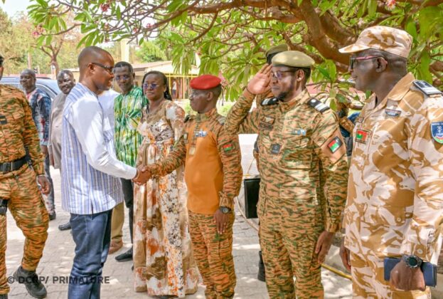 SNC 2026 : Le Premier ministre est arrivé à Bobo-Dioulasso - Minute.bf